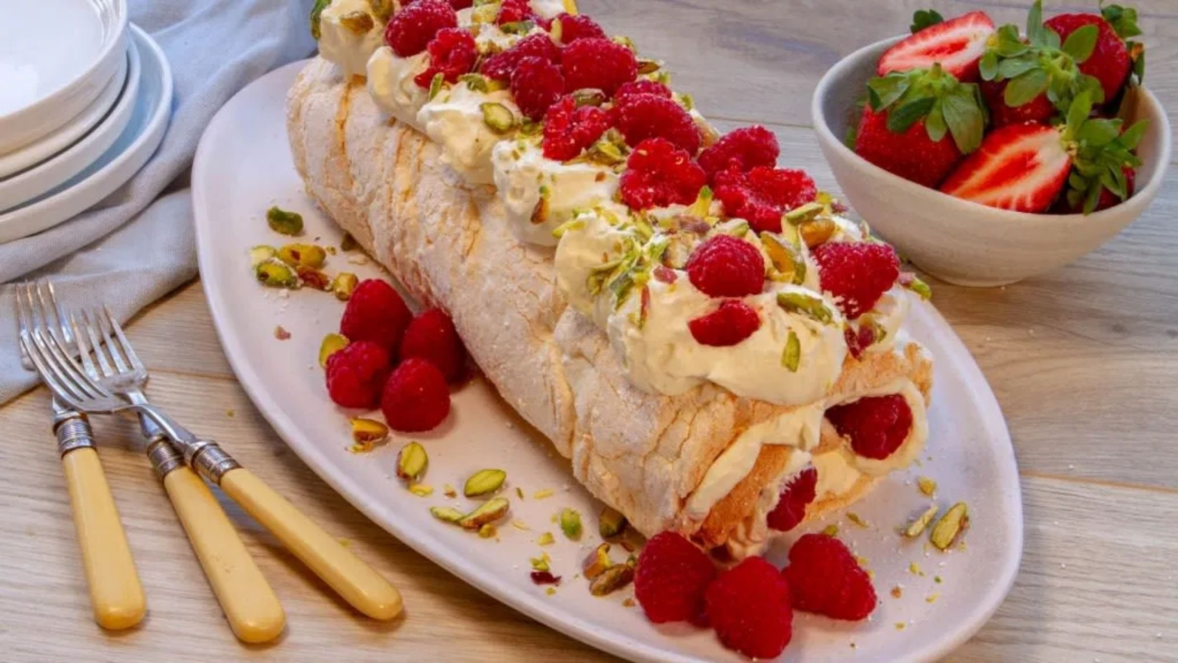 Meringue Raspberry Pistachio Roulade | CSR Sugar