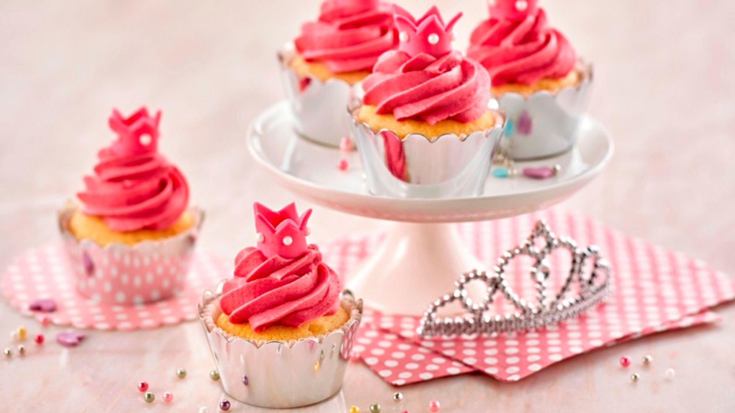 Strawberry Princess Cupcakes | CSR Sugar