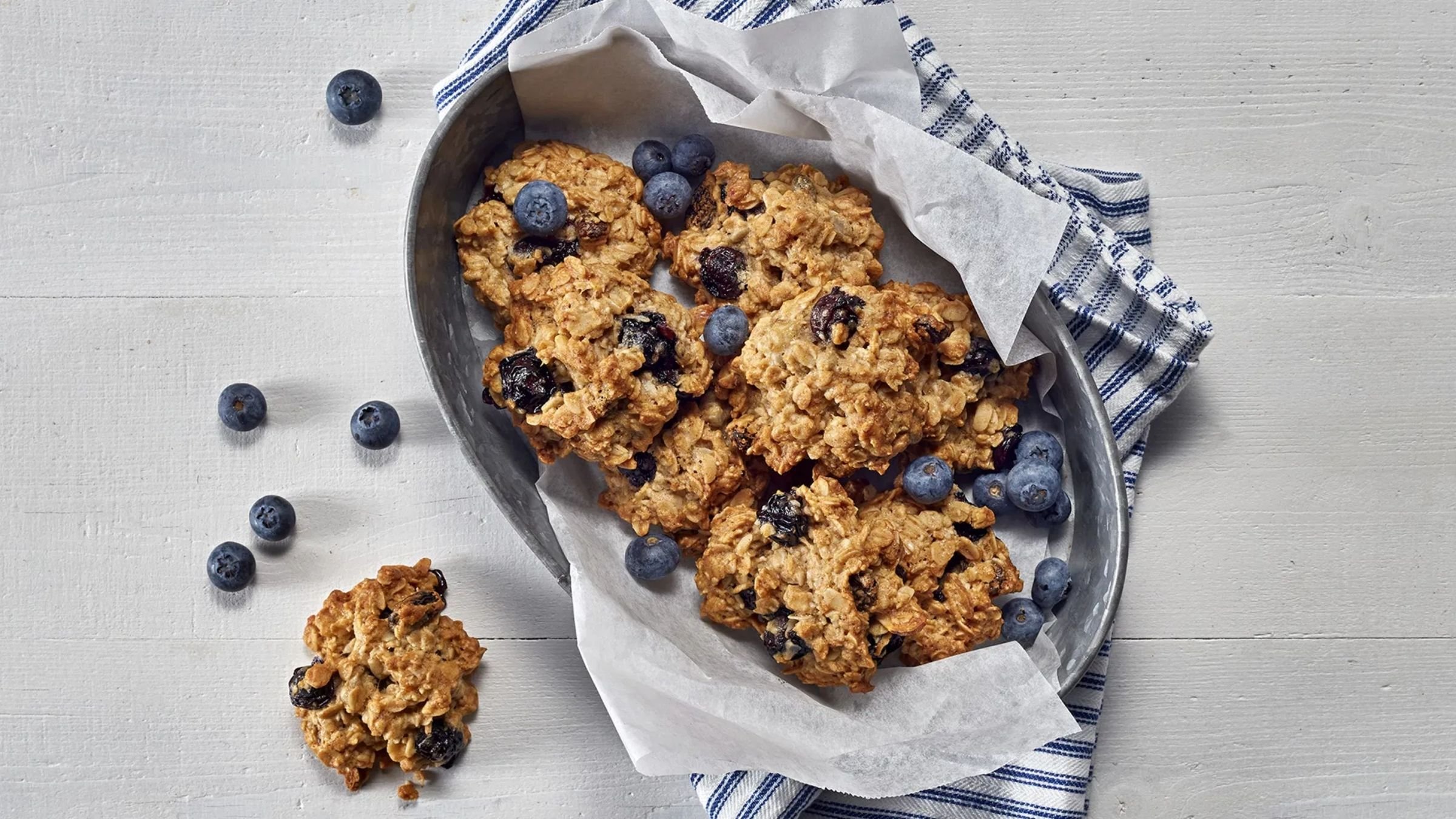 Banana Blueberry Breakfast Biscuits | CSR Sugar